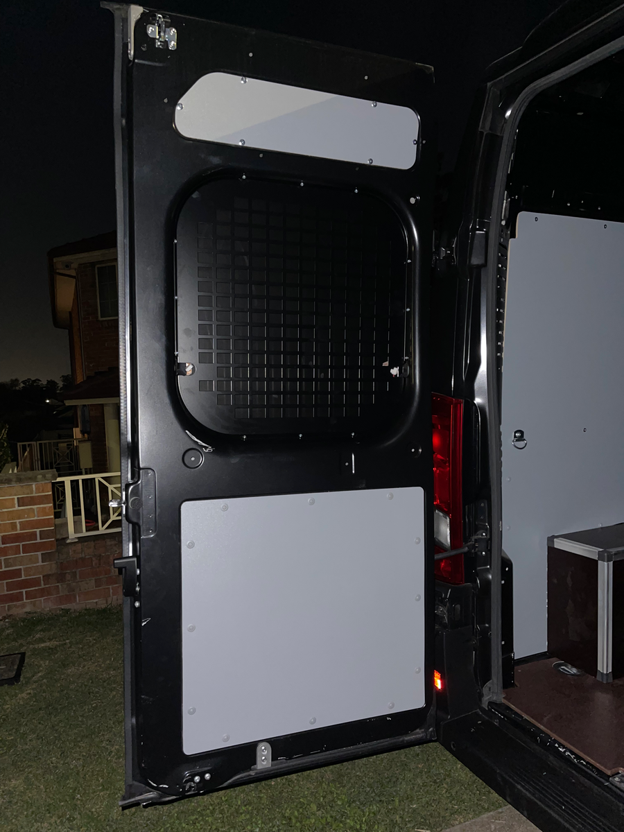 Peugeot Boxer/FIAT Ducato top and bottom rear door panel kit – Motexion ...