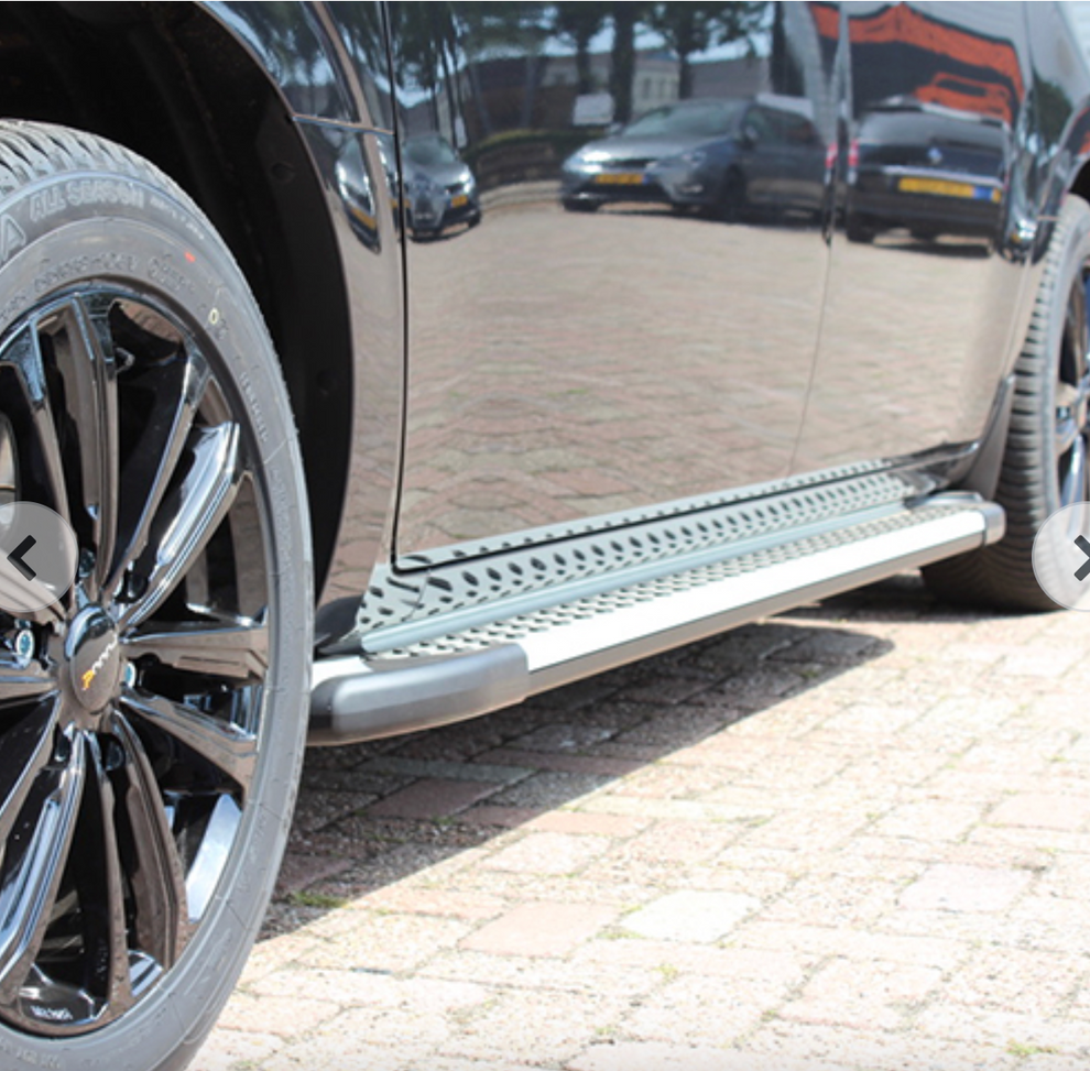 Staria, Staria Load and Staria Crewvan Side steps – Motexion Australia